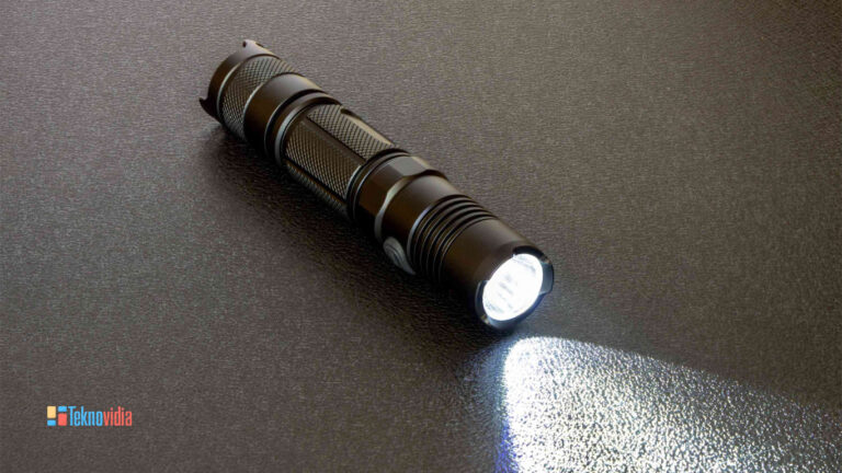 7 Senter LED Terbaik dengan Cahaya yang Terang - Teknovidia