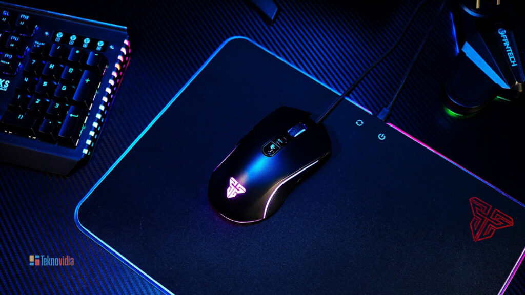 10 Mouse Macro Terbaik Untuk Bermain Game - Teknovidia